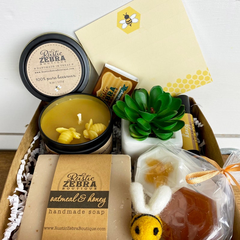 Gift Box for Women - 60+ Gift Ideas for 2025