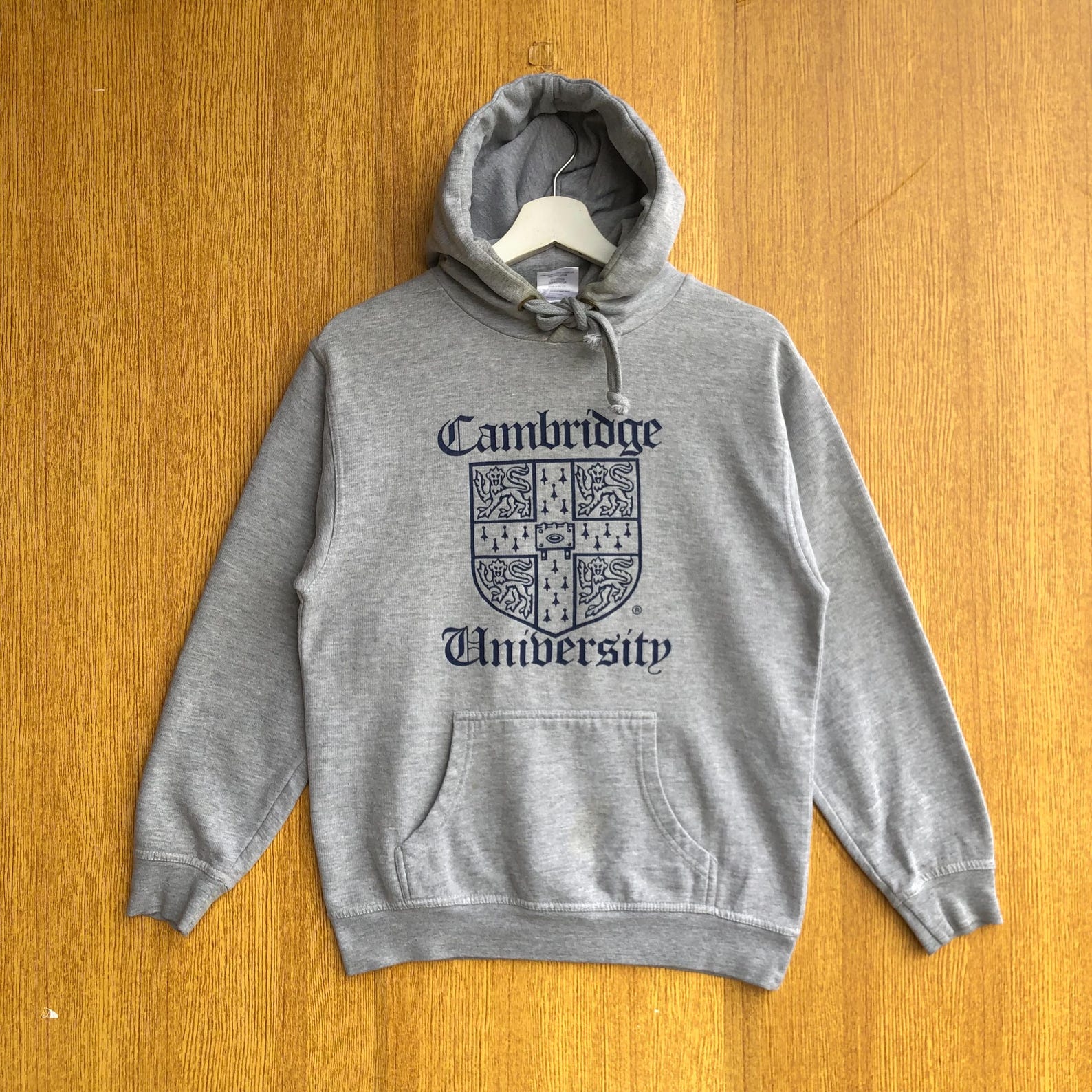 Vintage Cambridge University Hoodie Big Logo Sweatshirt Jumper Pullover ...