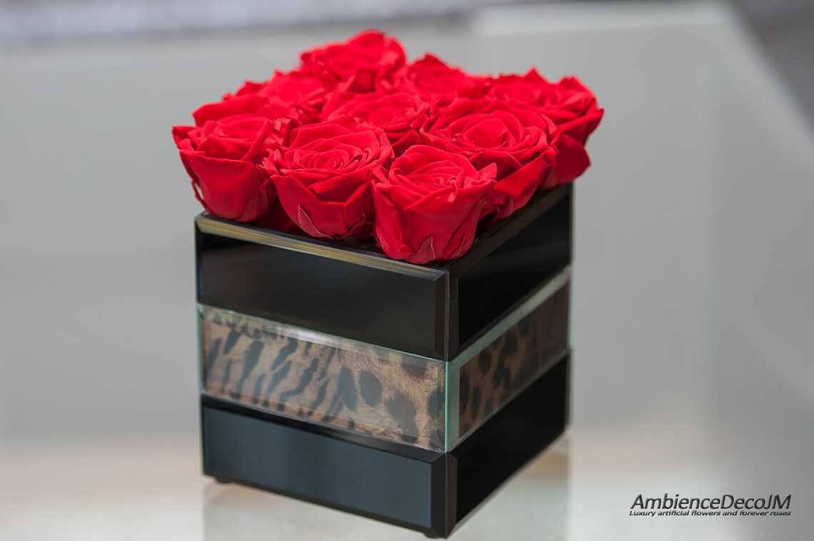 Infinity Red Rose Arrangement. Luxury Preserved Red Roses in a - Etsy