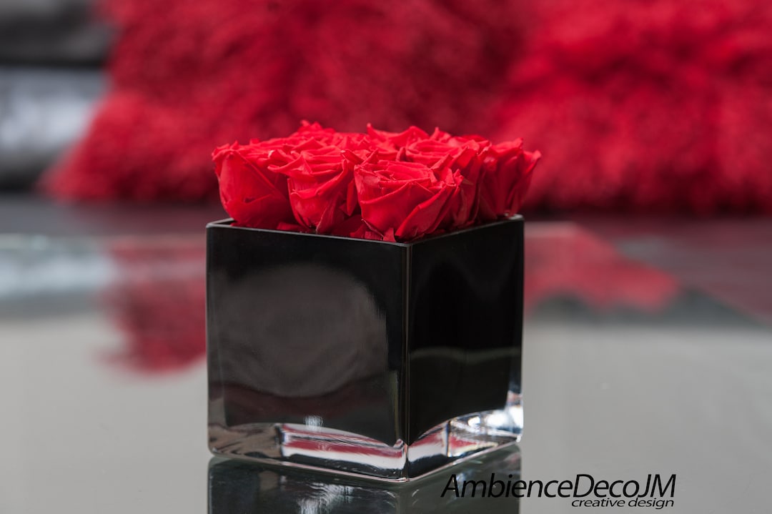 Red Infinity Rose Arrangement: Luxury Preserved Roses in Black Cube ...