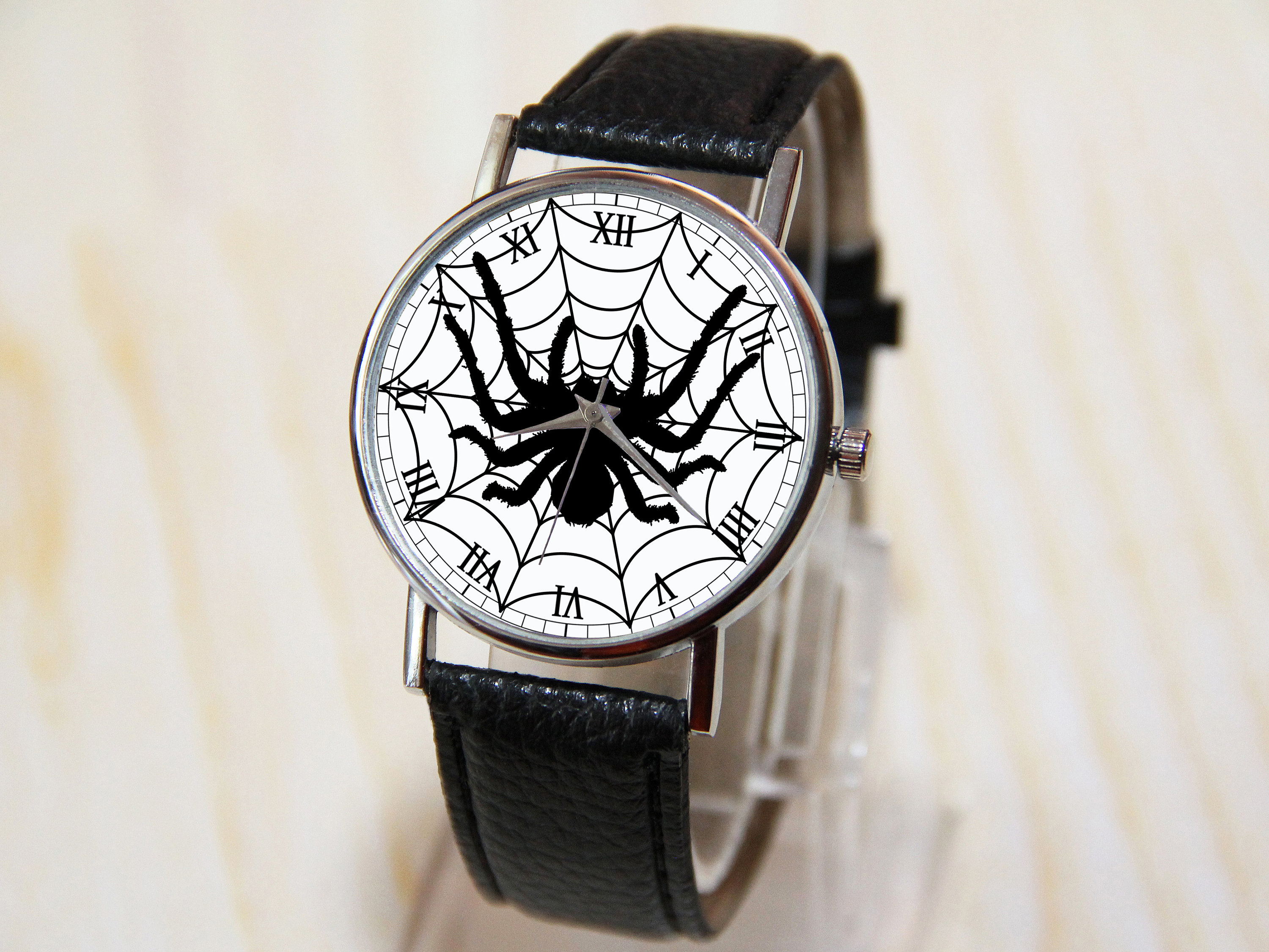 Spider Watches Watches for the Holiday Halloween Wrist - Etsy UK