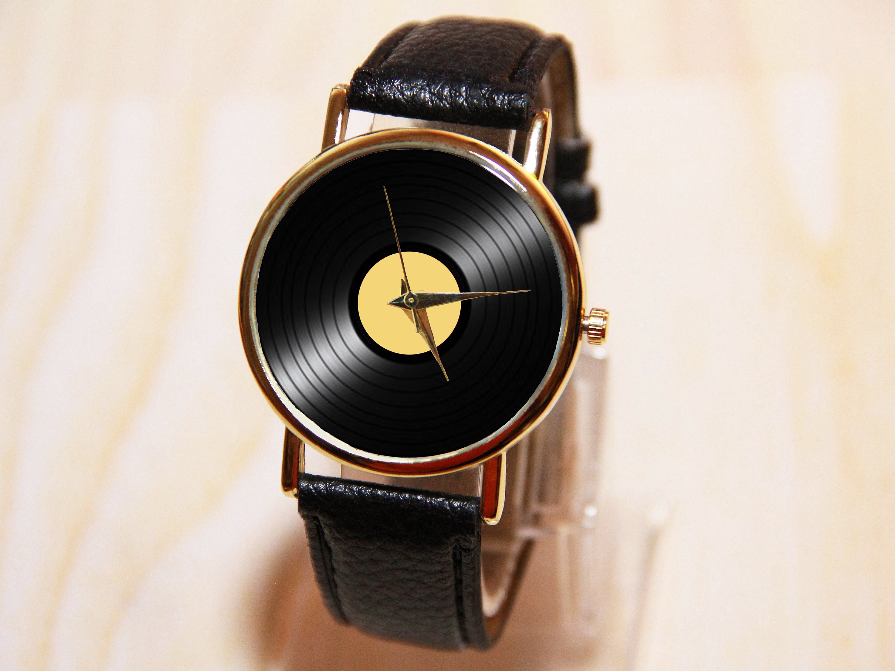 Wrist Watch Vinyl Record, Phonograph Record Watch, Retro Vinyl Record ...