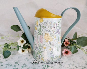 Decoupage Metal Watering Can spring Bulbs, Hand Painted Watering ...