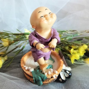 Cute Shaolin Little Monk Figurines Set of 3, Very Detailed Miniature ...
