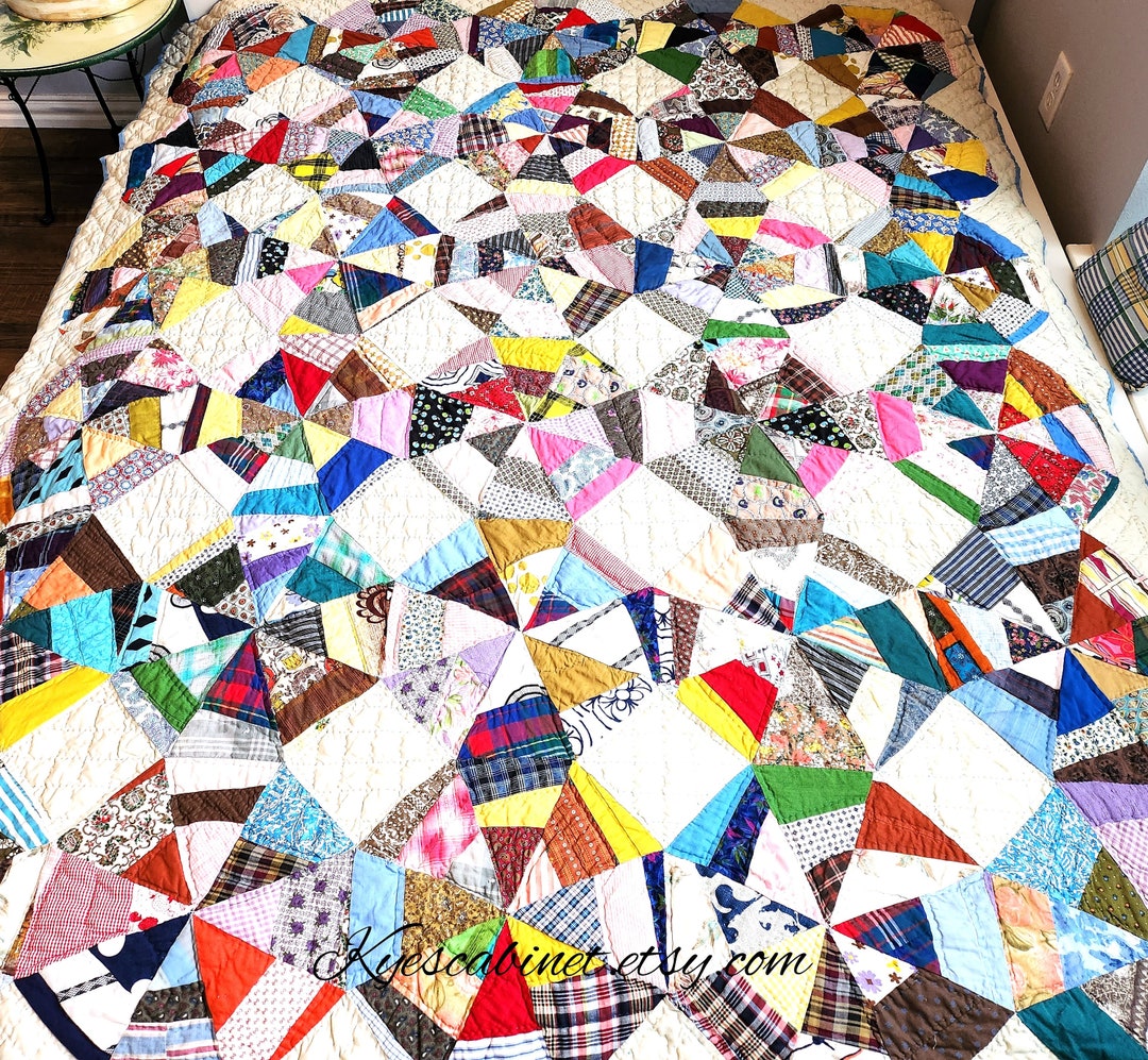 Vintage Patchwork Quilt With Octagon Pattern, Homemade Farmhouse Quilt ...