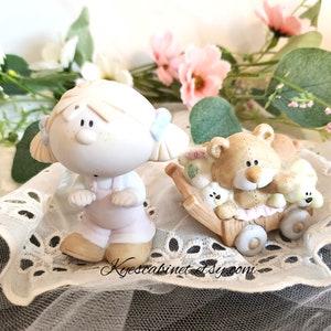 Bumpkins Figurines by Fabrizio standing Room Only, Little Girl With Toy ...