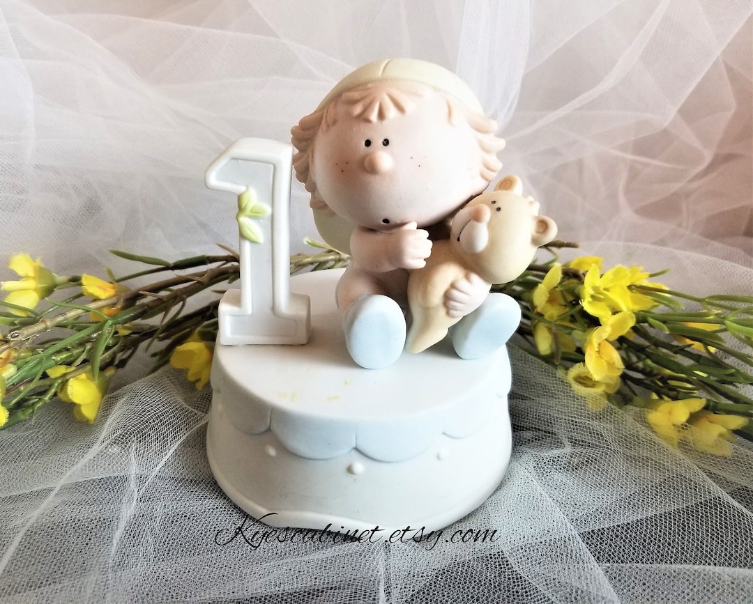 Bumpkins Figurines Music Box by Fabrizio "1st Birthday Boy", Happy ...
