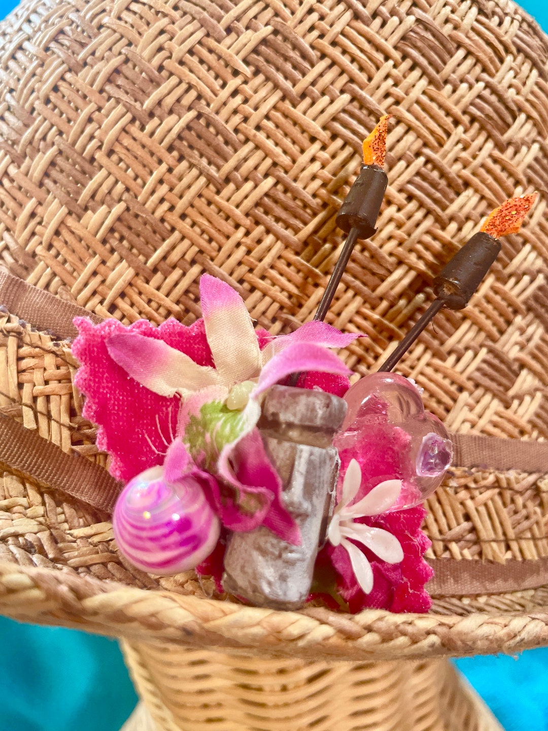 Tiki God Moai Easter Island Statue Pagan Idol Tiki Torch St. Valentines ...