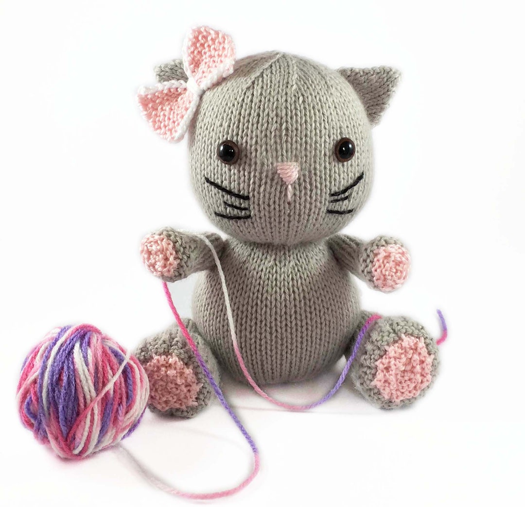Kitten Knitting Pattern Knit Flat on Two Needles Simple Knitted Kitten ...