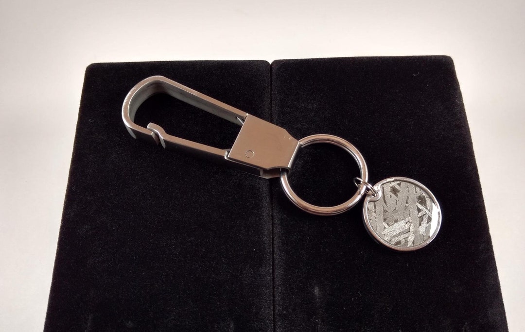 Muonionalusta Meteorite Key-chain Handmade by Chris Hay - Etsy
