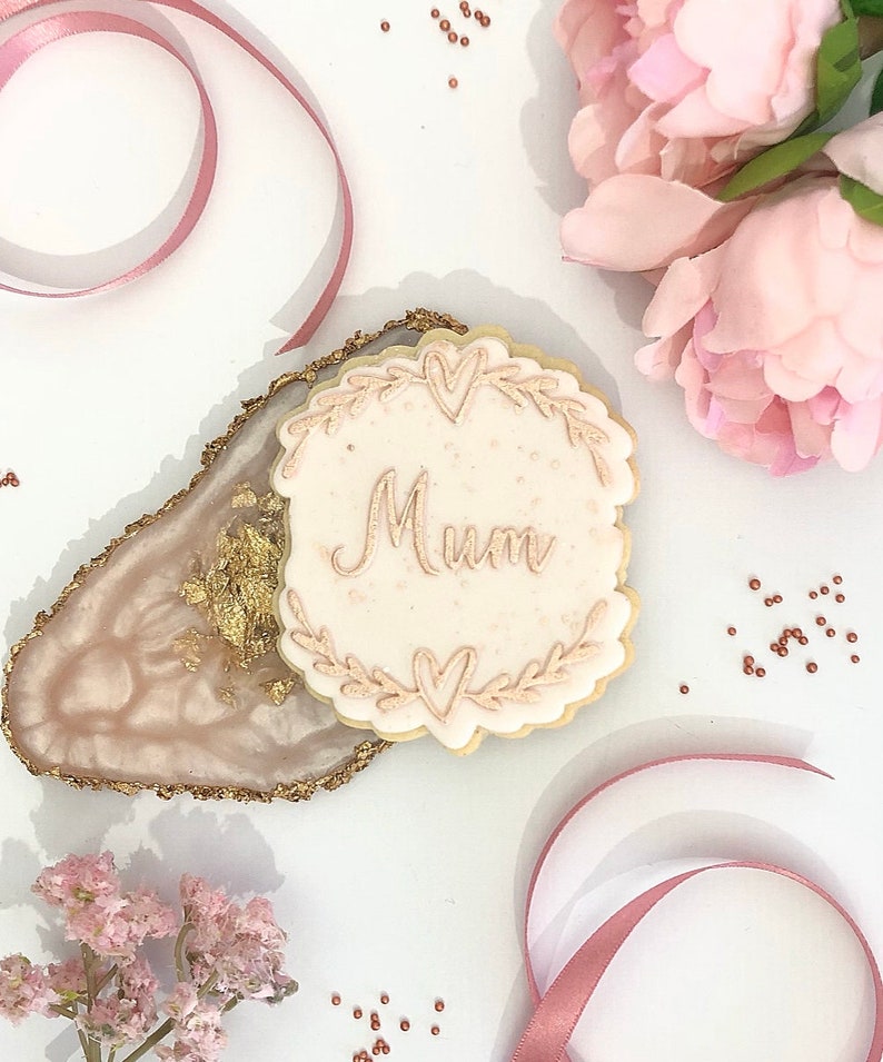 Mum With Heart and Vine Border Cookie Cutter and Embosser, Happy Mother ...