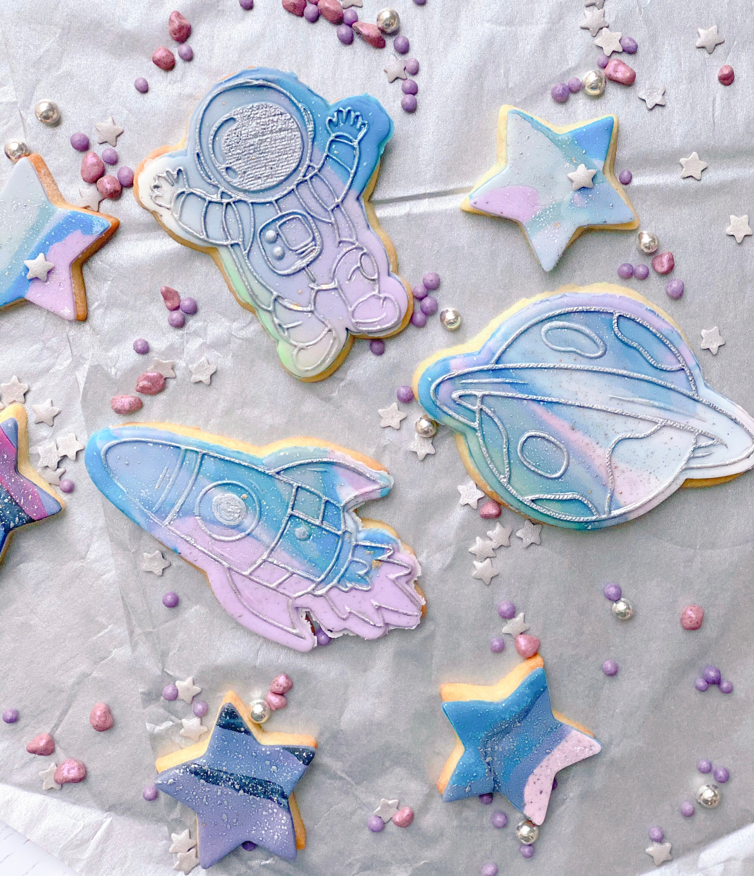 Astronaut Cookie Cutter and Embosser, Space Cookie Cutter, Fondant ...