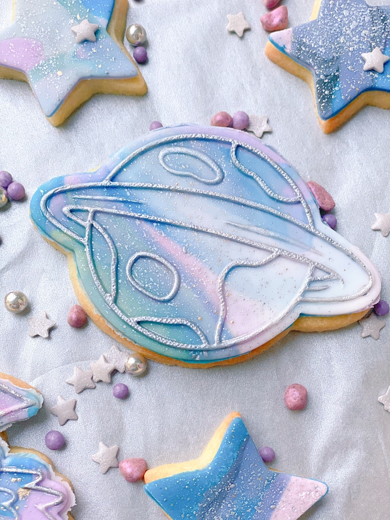 Planet Cookie Cutter and Embosser, Space Cookie Cutter, Fondant ...