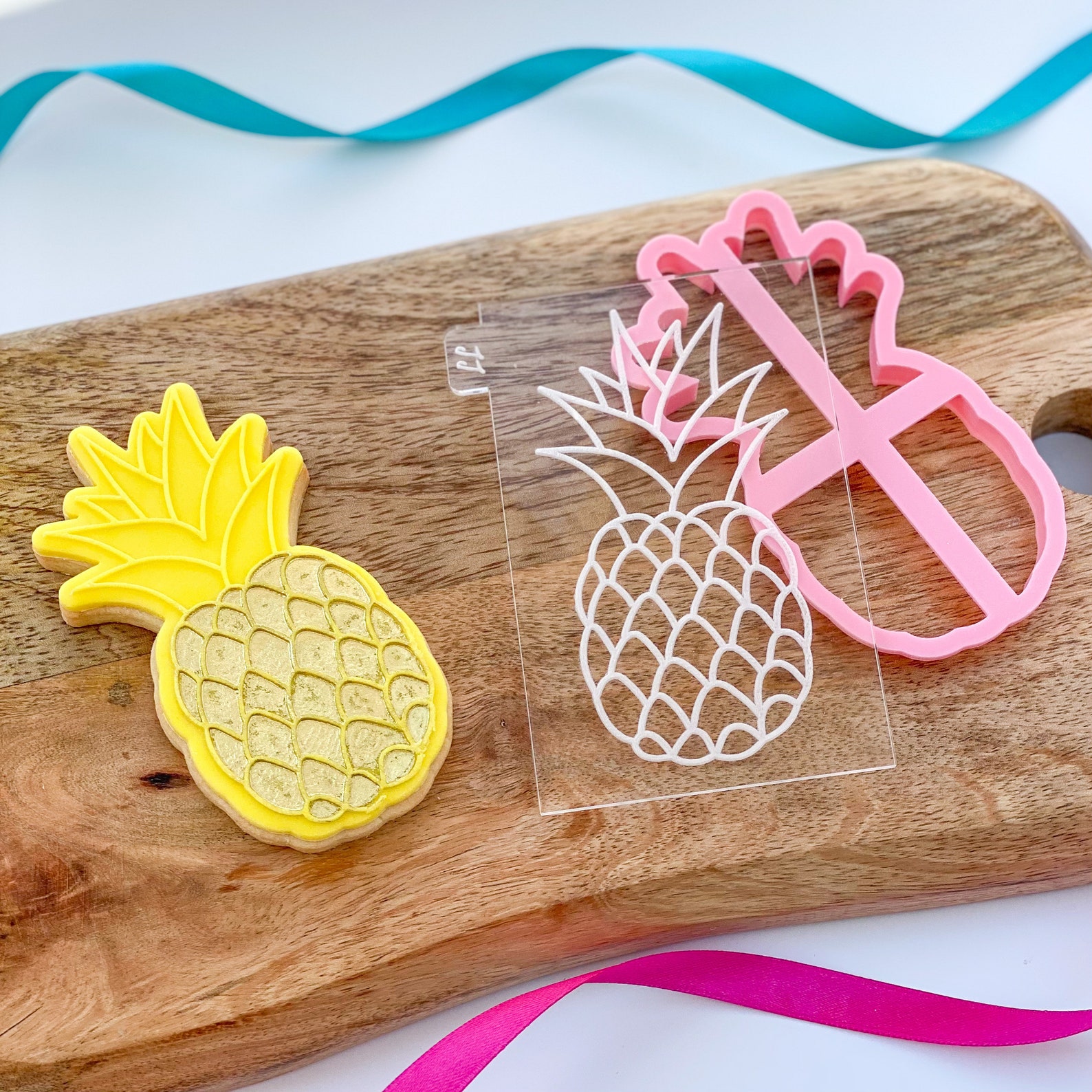 Pineapple Cookie Cutter and Embosser, Summer Cookie Stamp, Beach Cookie ...