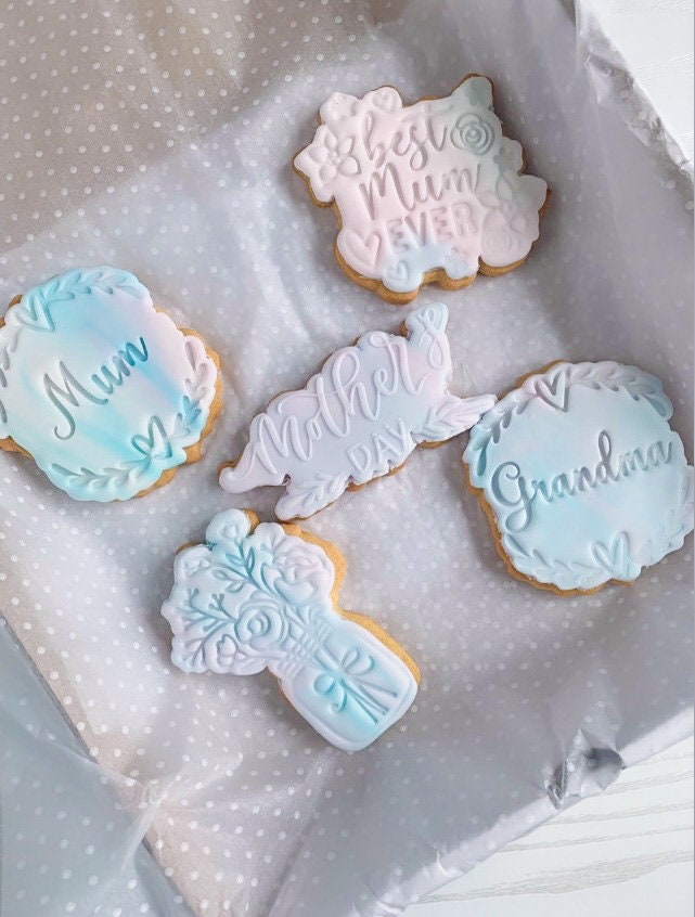 Grandma With Heart and Vine Border Cookie Cutter and Stamp, Happy ...