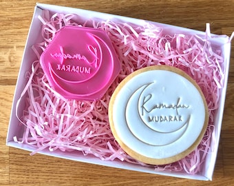 Ramadan Mubarak Calligraphy Cookie Stamp Fondant Stamp Eid | Etsy UK