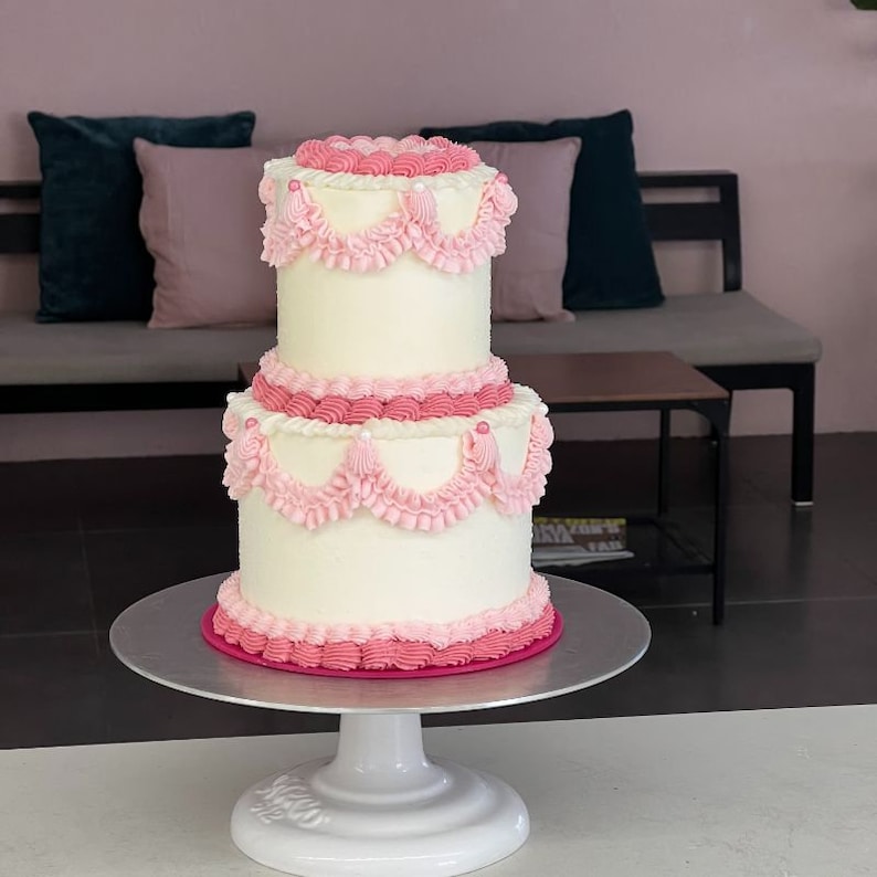 Cake Piping Guide Acrylic Template by Georgia's Cakes, Lambeth Cake ...