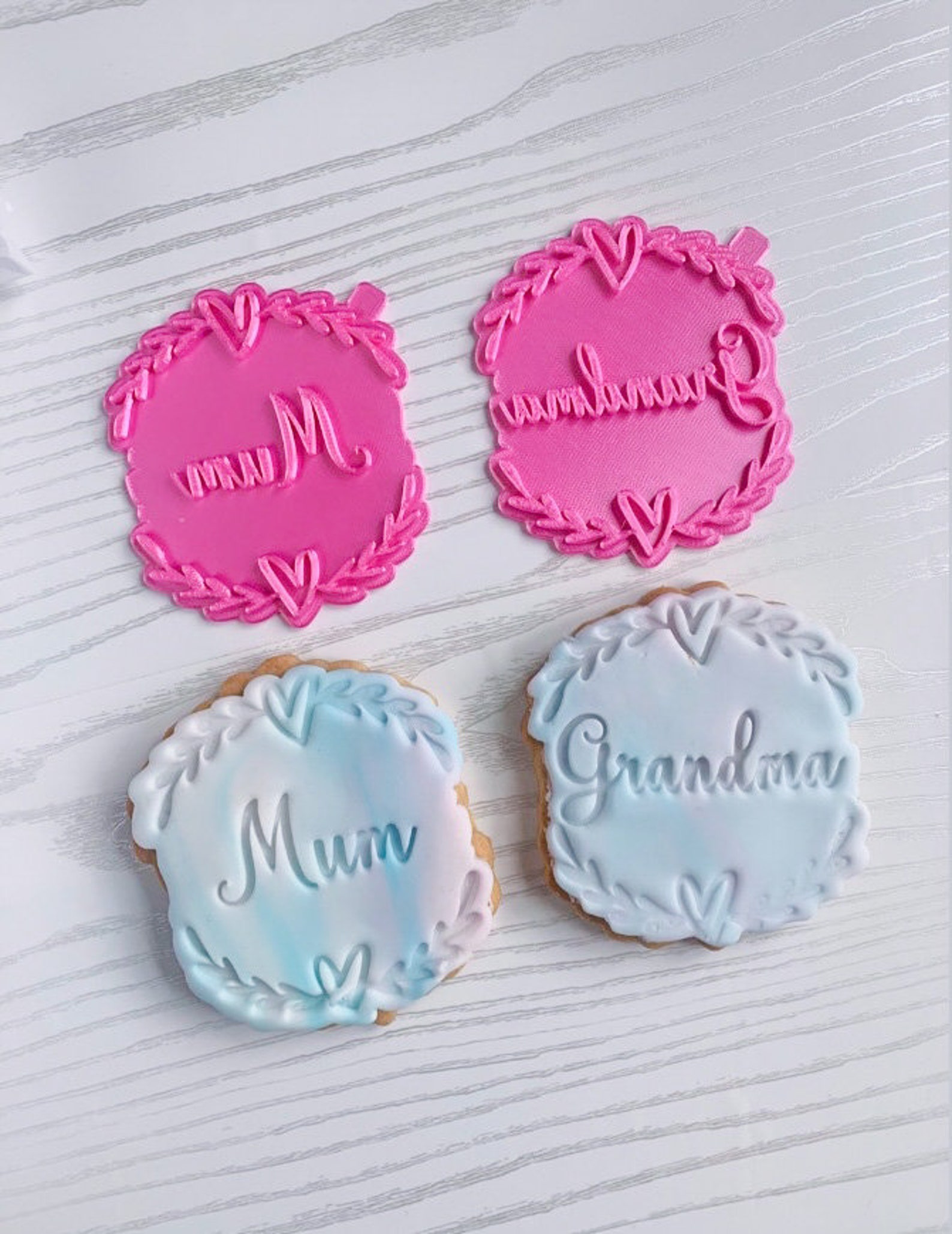 Mum With Heart and Vine Border Cookie Cutter and Stamp, Happy Mother's ...