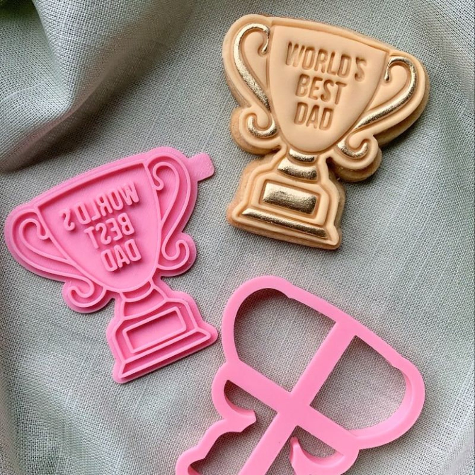 Trophy With Worlds Best Dad Cookie Cutter and Stamp Postal - Etsy UK