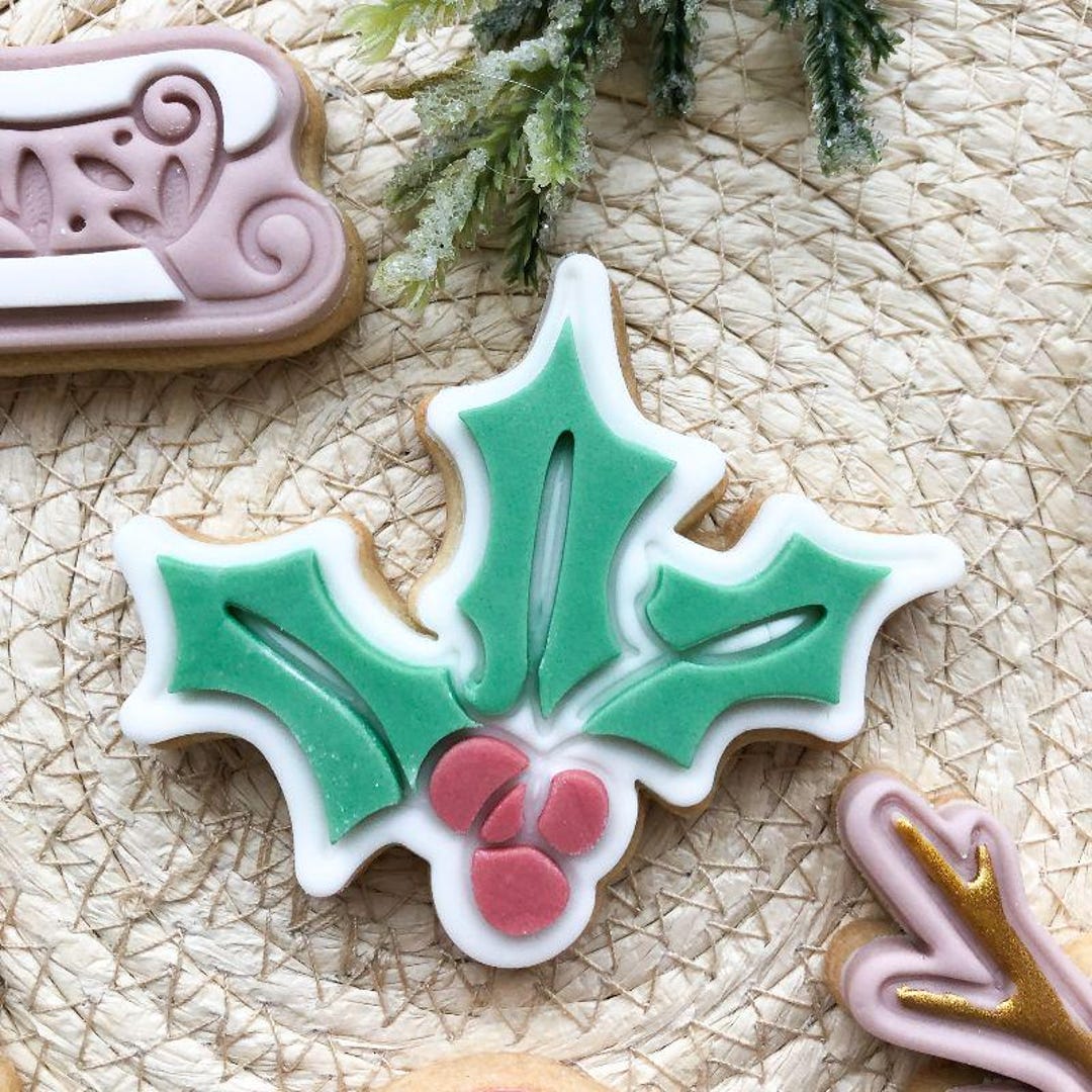 Modern Holly Cookie Cutter and Stamp, Christmas Cookie Cutter, Merry ...