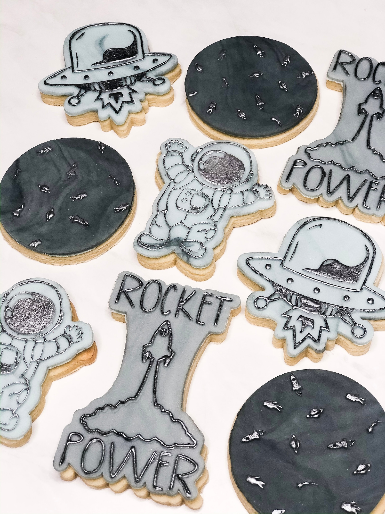 Astronaut Cookie Cutter and Embosser, Space Cookie Cutter, Fondant ...