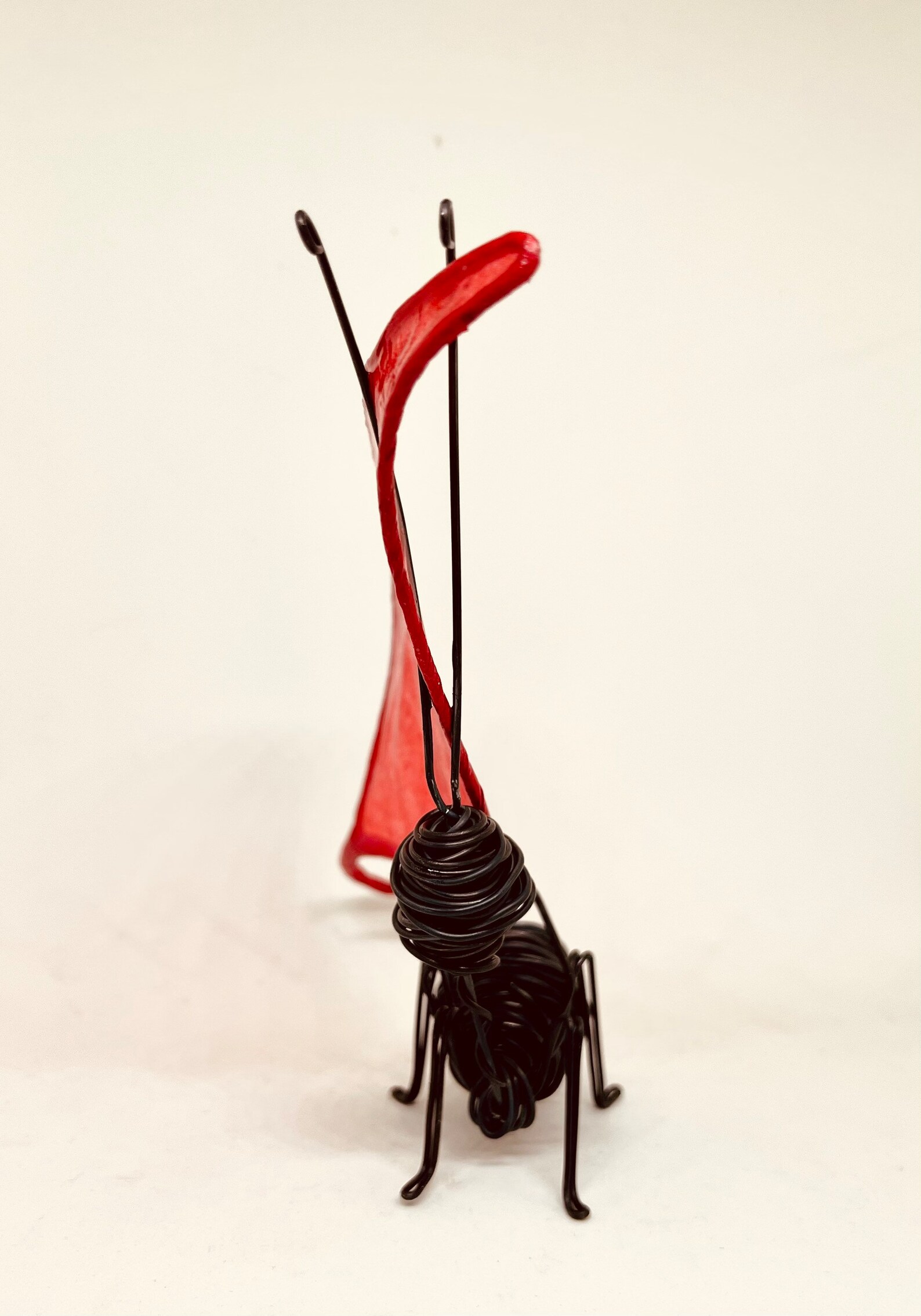 Ant Sculpture Carrying a Red Leaf. Worker Ant. Fighting Ant. Gift for ...