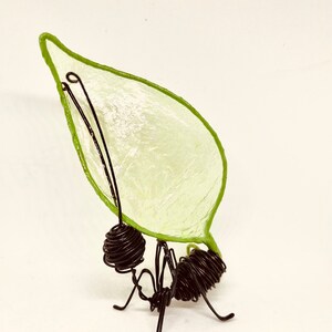 Ant Working, Ant With Green Leaf. Black Ant Ant to Decorate. Wire Ant ...