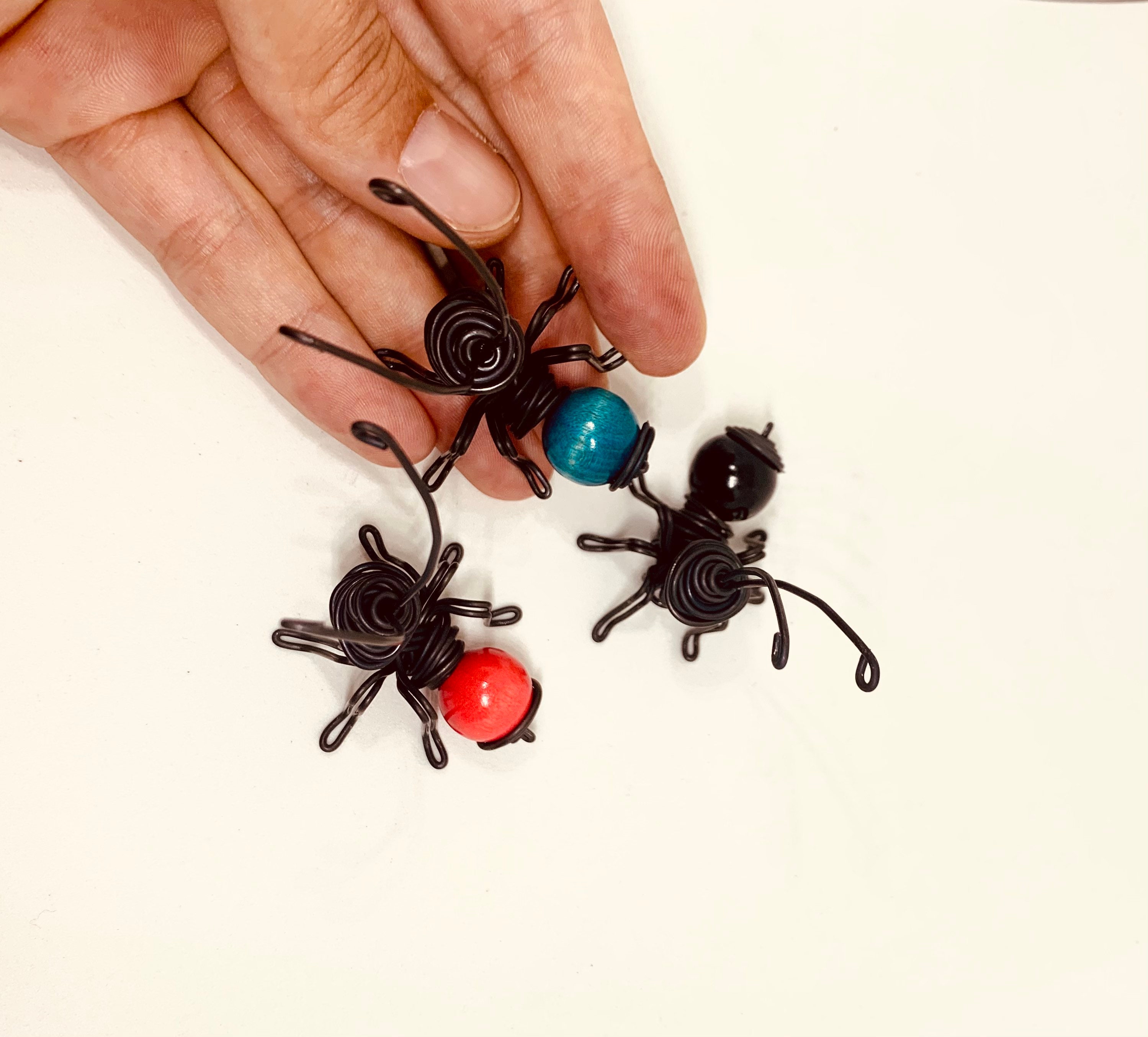 Ant Trail. Color Ants. Black Red Blue Ant. 3 Wire Ants. Set - Etsy