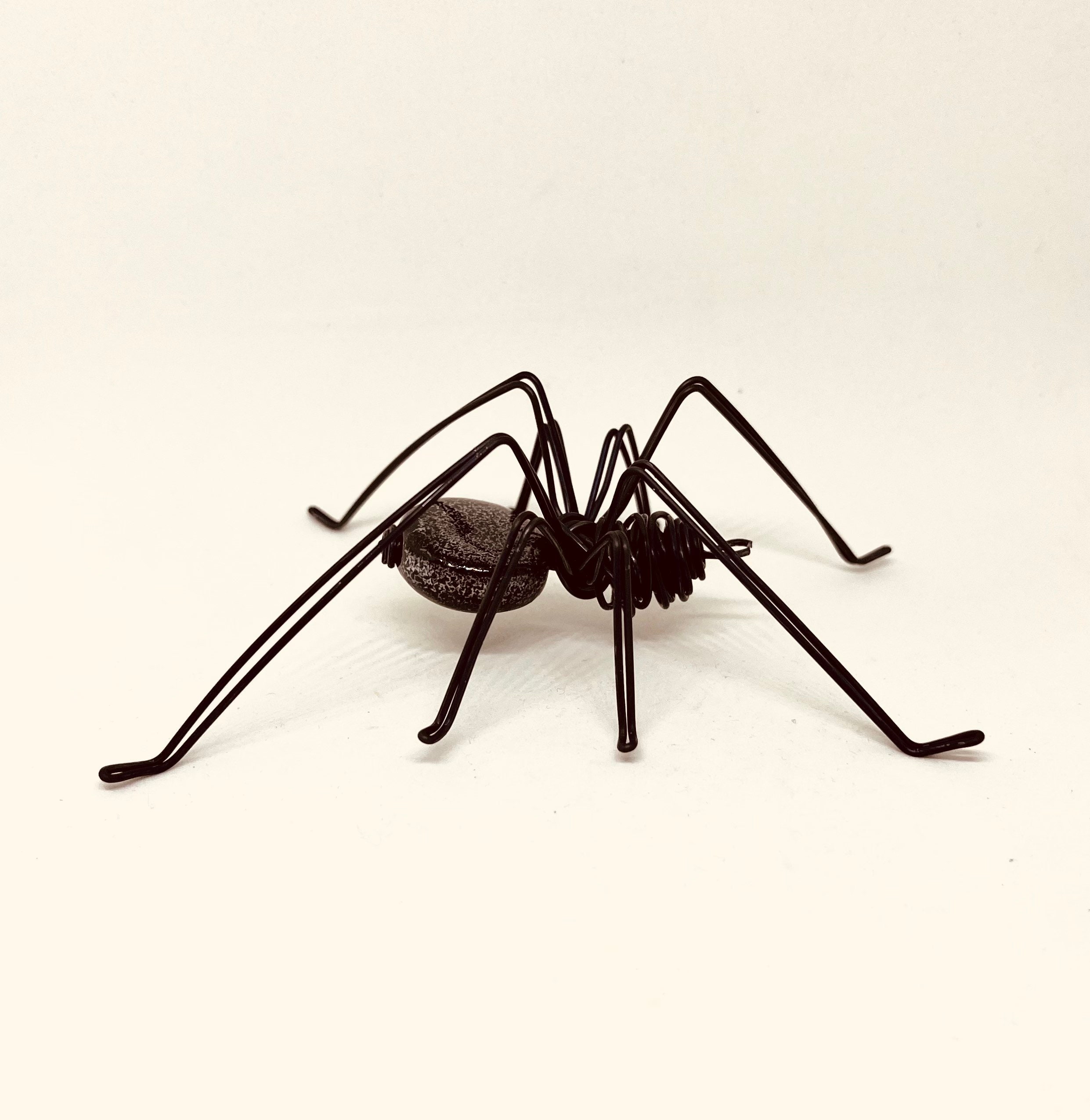 Spider on Wire. Spider Sculpture. Halloween. Wire Figure. Wire - Etsy