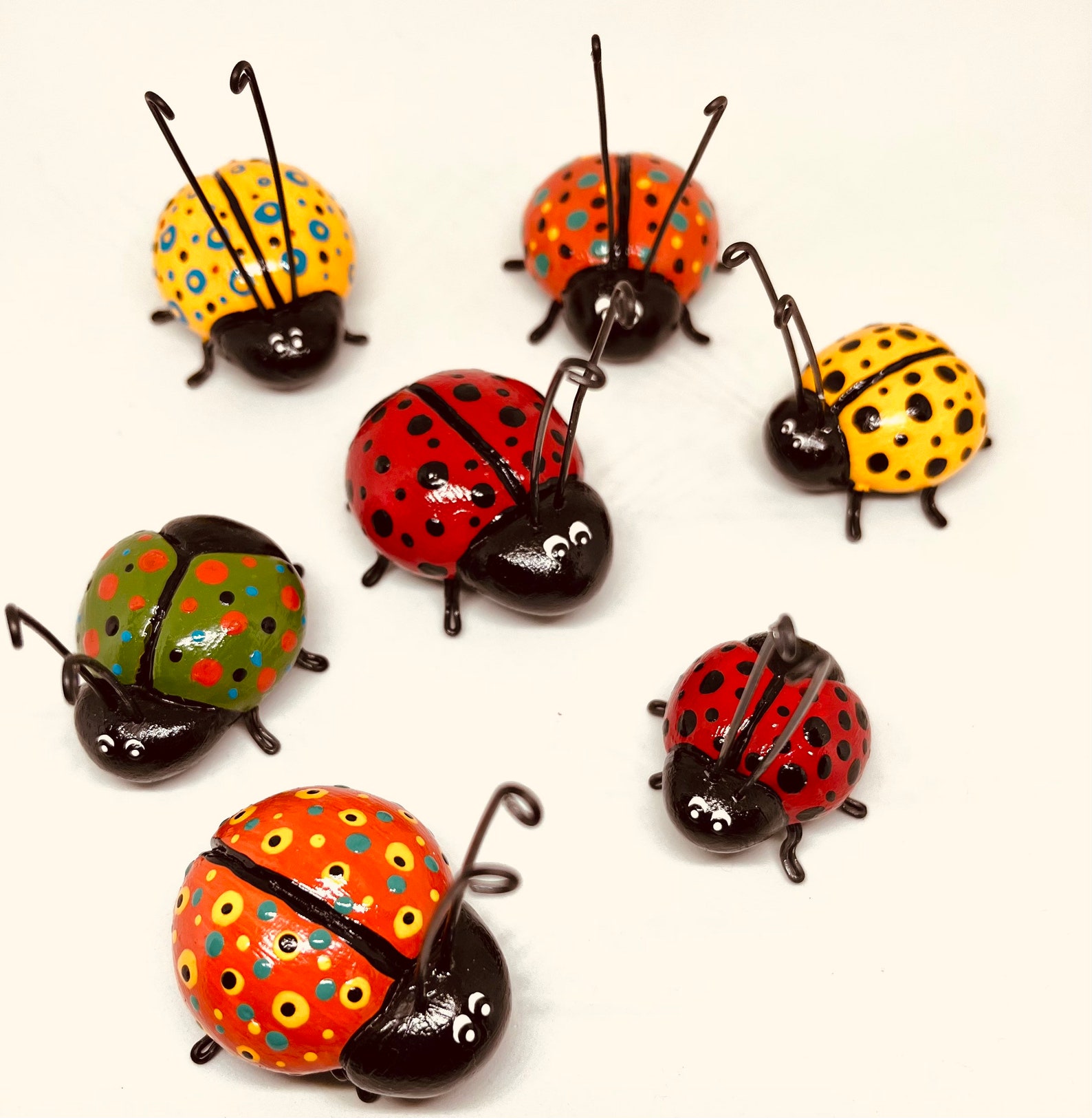Colored Ladybugs. Insects in Cold Porcelain and Wire. Color Mariets ...