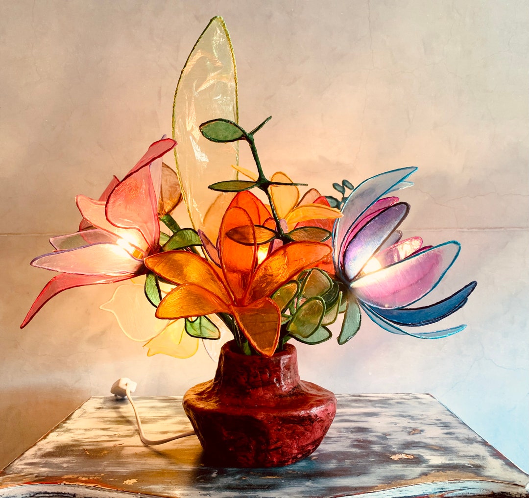 Flowers Lamp. Flower Vase. Paper Flowers. Lamp on Request. Exclusive ...