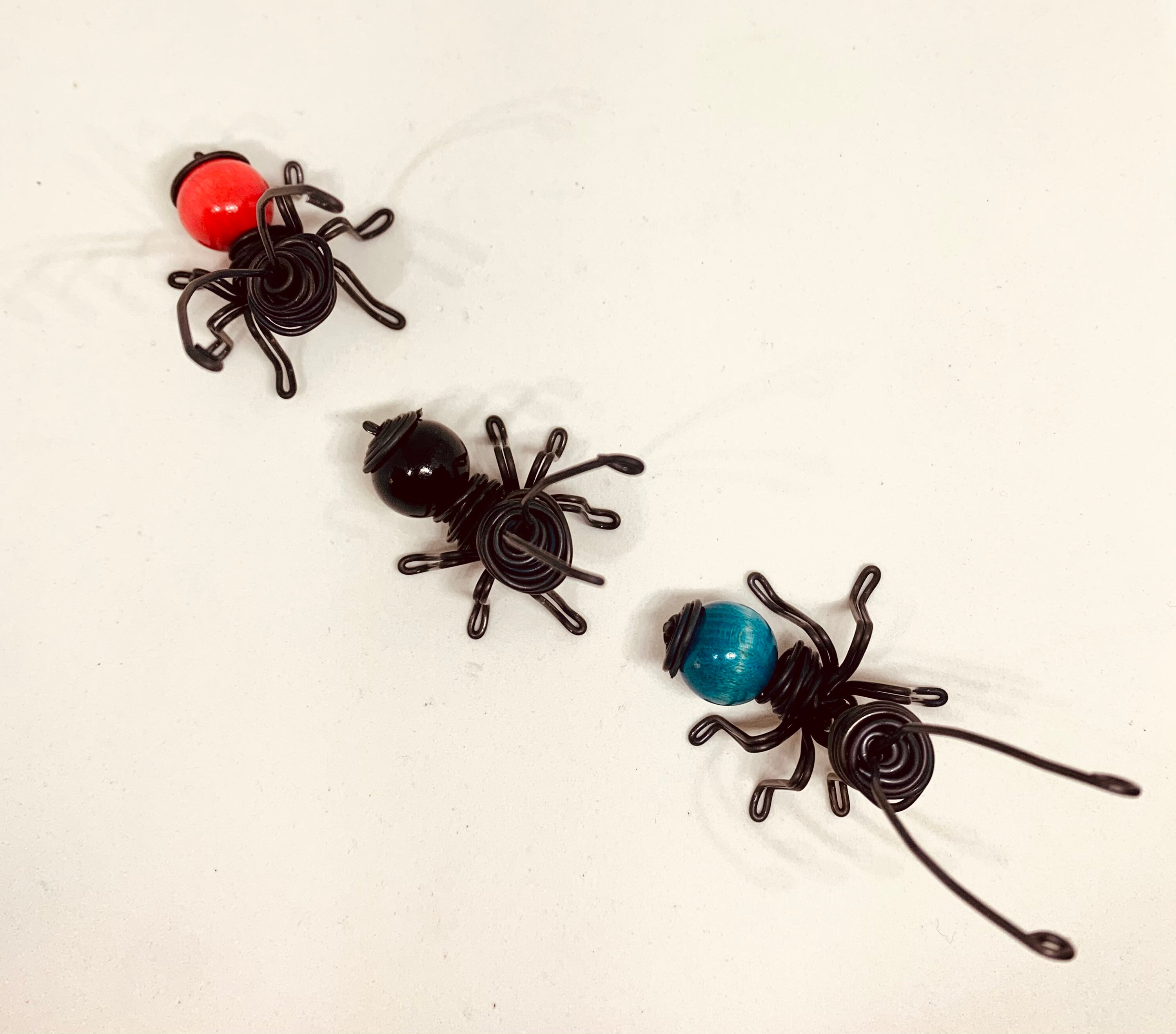 Ant Trail. Color Ants. Black Red Blue Ant. 3 Wire Ants. Set - Etsy