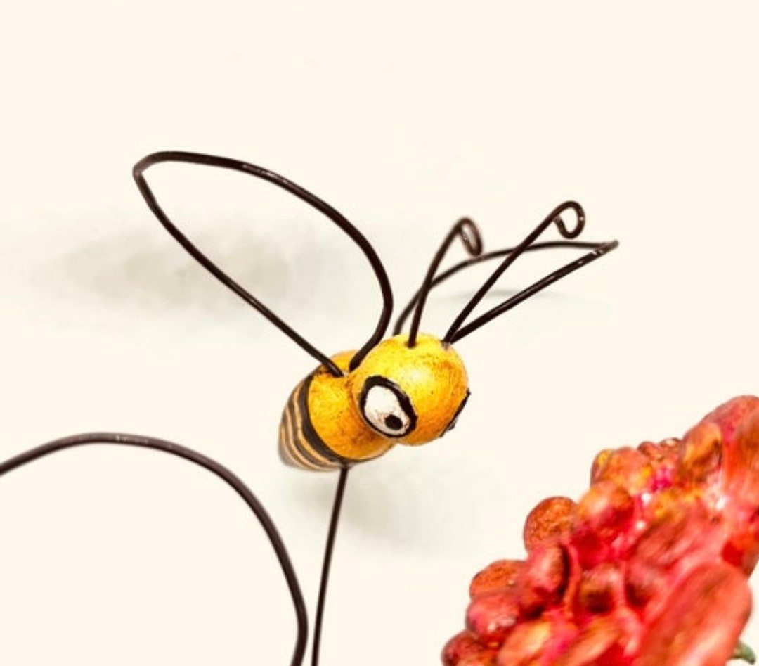 Malicious Bee. Porcelain Insect. Wire Sculpture. Gift for Biologist ...
