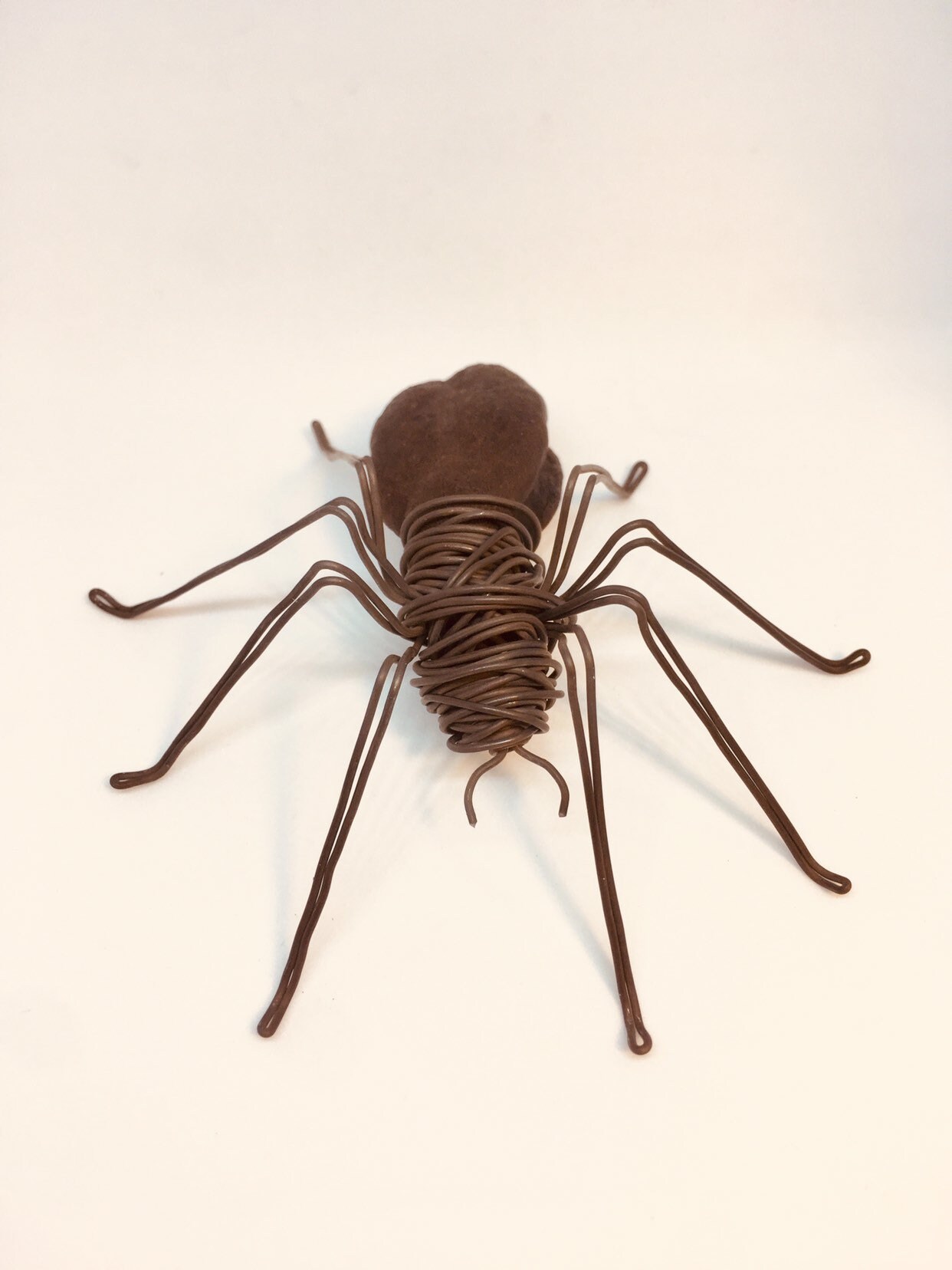 Wire Spider. Spider and Seed Wire Spider With Barcelona Tree - Etsy