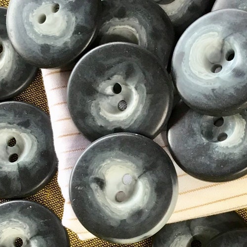 Italian Grey BUTTONS LARGE 2 HOLE Buttons 1 25mm 40L - Etsy