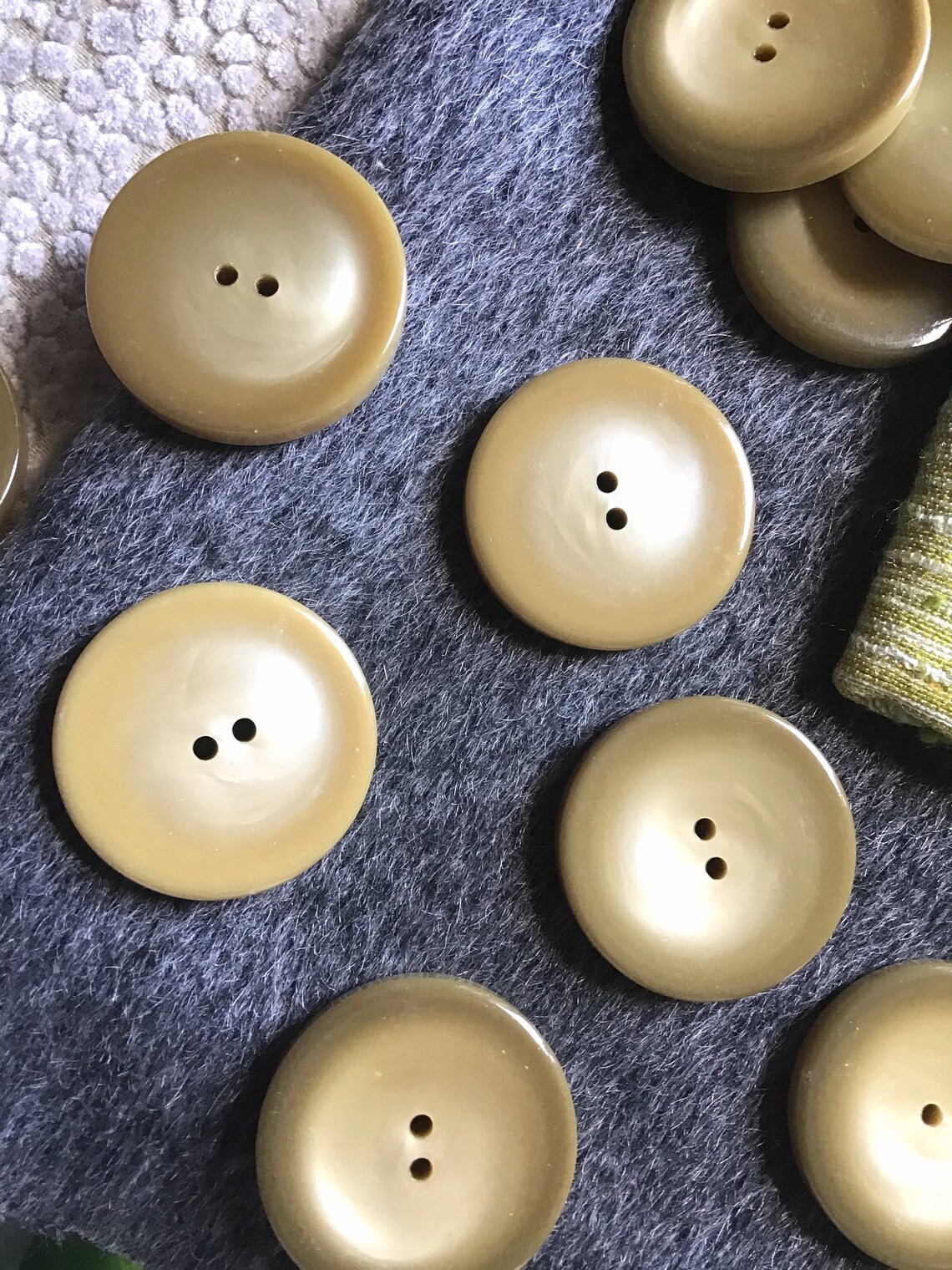 ITALIAN QUALITY 1-1/2 Tan Taupe Buttons Vintage Sewing | Etsy