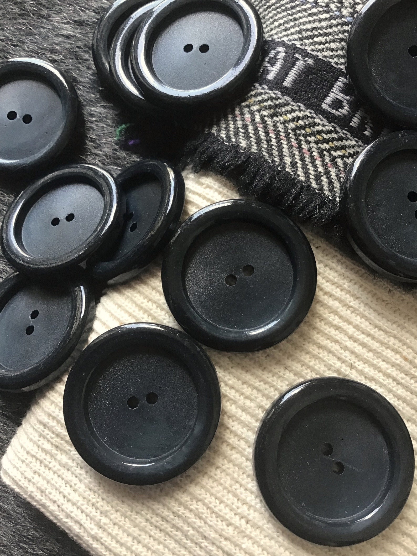 LARGE BLACK Buttons VINTAGE Italian Buttons for Coat / Jacket Buttons ...