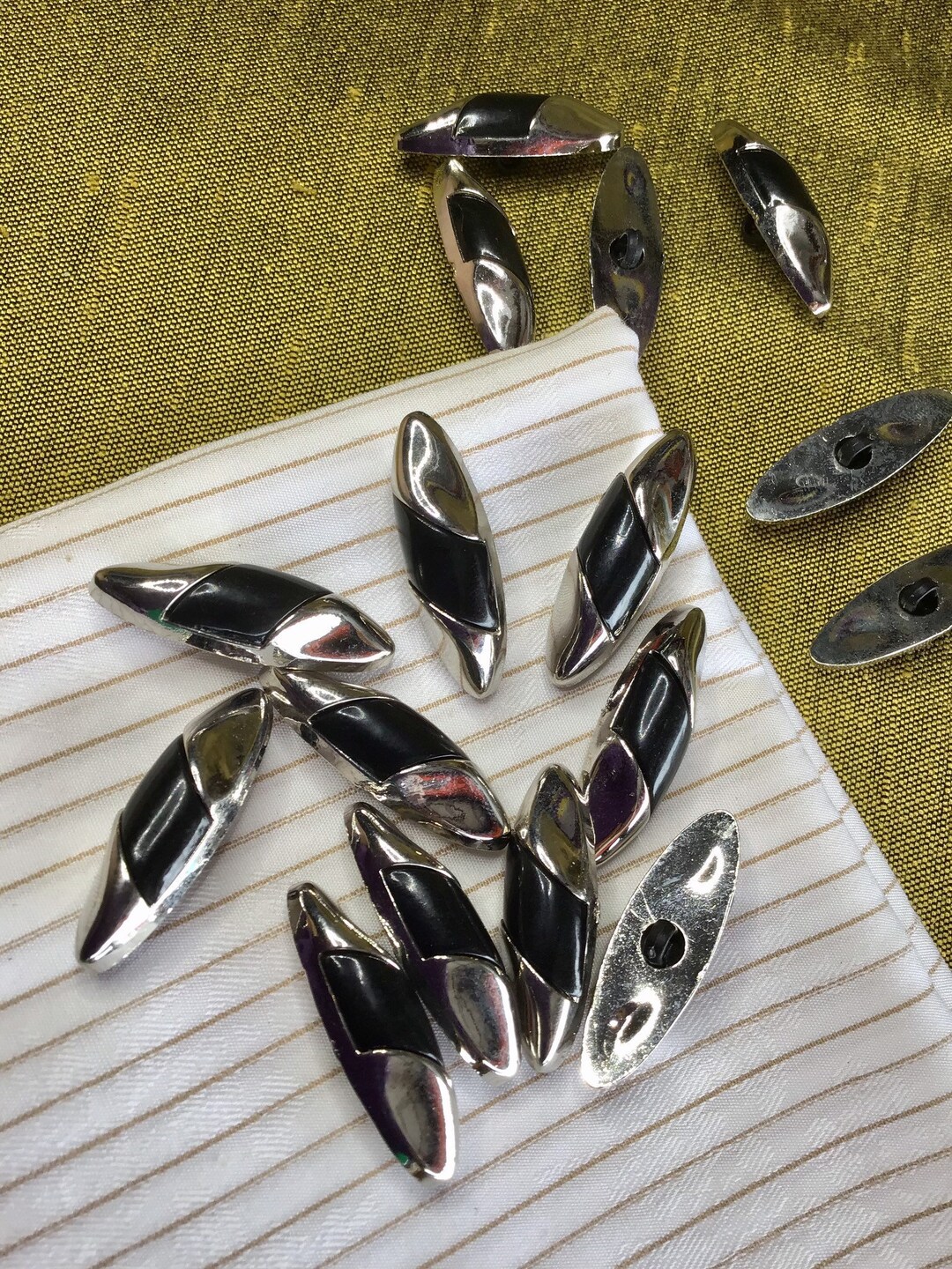 BLACK SILVER Buttons 1-1/4" X 1/4" Shank Button / Dress & Shirt ...