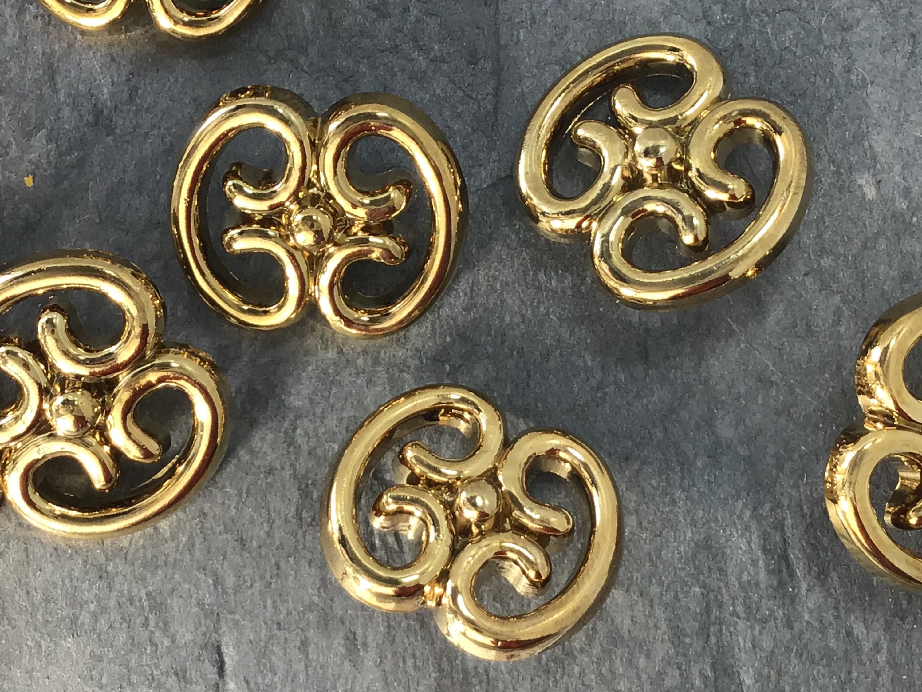 GOLD Metallic Shank Buttons 3/4 X 1 Vintage Sewing | Etsy