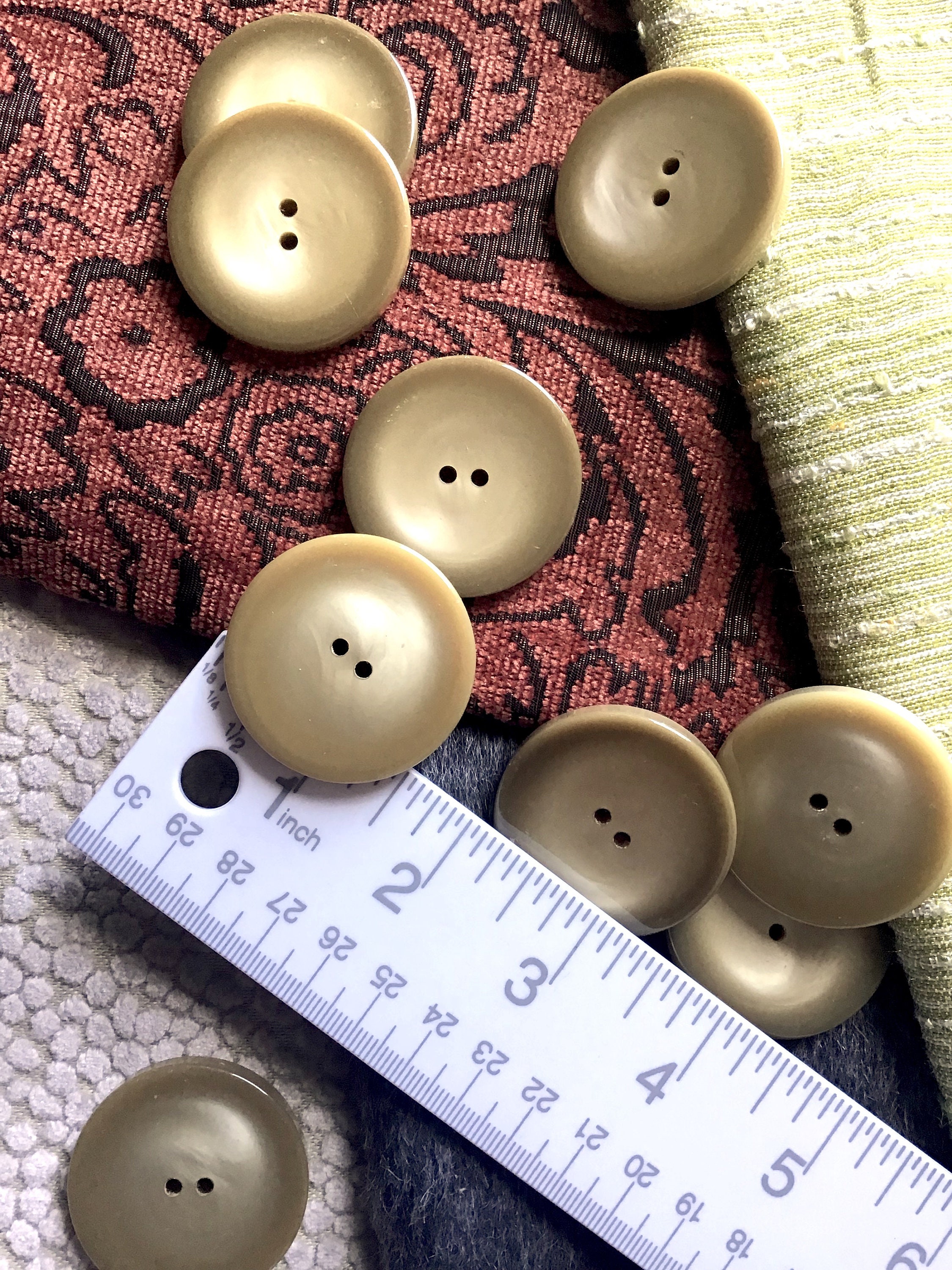 ITALIAN QUALITY 1-1/2 Tan Taupe Buttons Vintage Sewing | Etsy