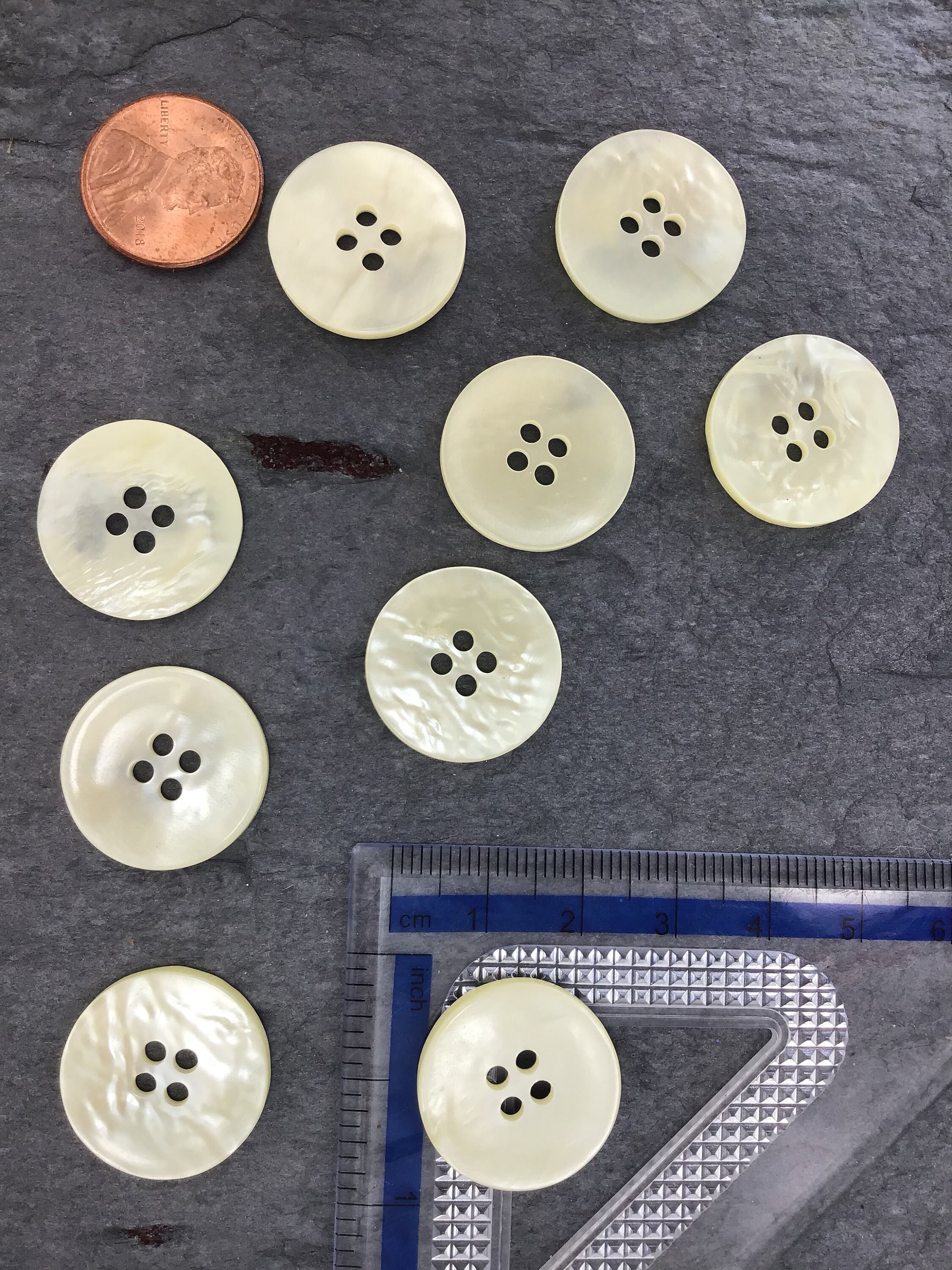 Imitation Ivory Shell Buttons 13/16" VINTAGE Sewing Button for Clothing ...