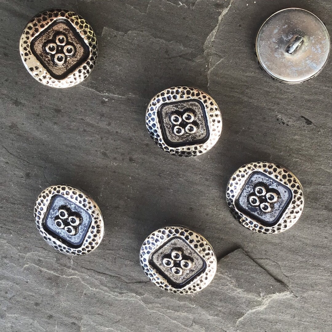 SILVER BUTTONS 7/8" Vintage Metallic Shank Buttons for Clothing ...
