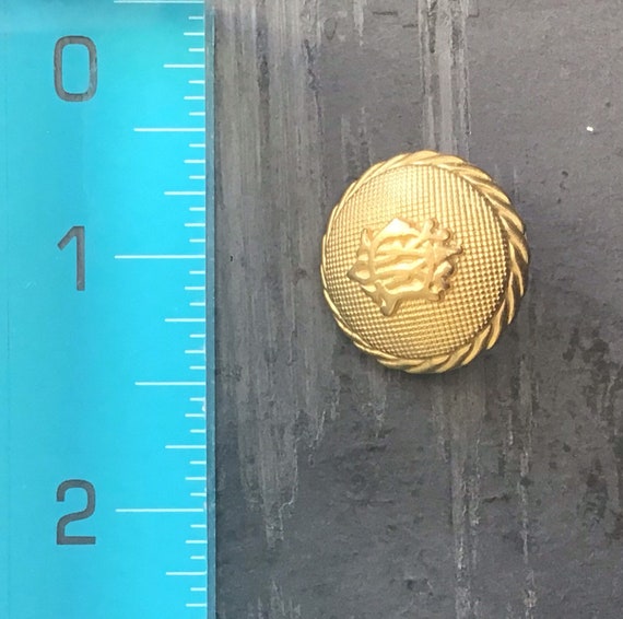 EMBOSSED GOLD METAL Buttons 7/8 Vintage Metal Shank | Etsy