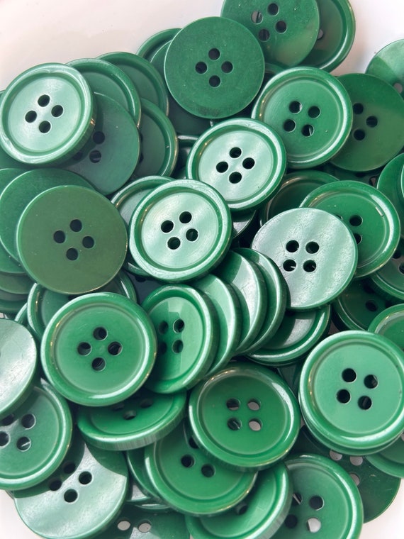 Green 4 HOLE Buttons 19mm 3 4 Green Buttons Dress Buttons Clothing Buttons Wholesale Buttons 1184 Etsy UK