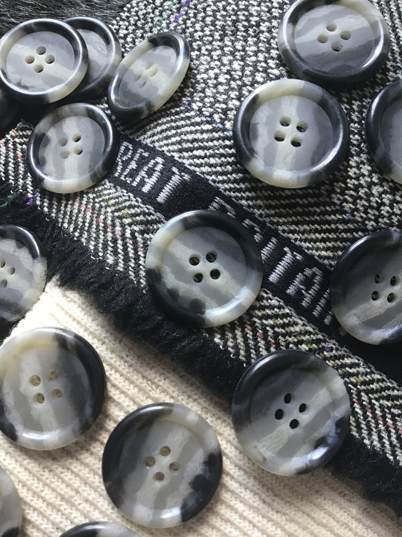 1" Grey Buttons WHOLESALE 4 Hole Buttons VINTAGE 25mm 40L Gray Buttons ...