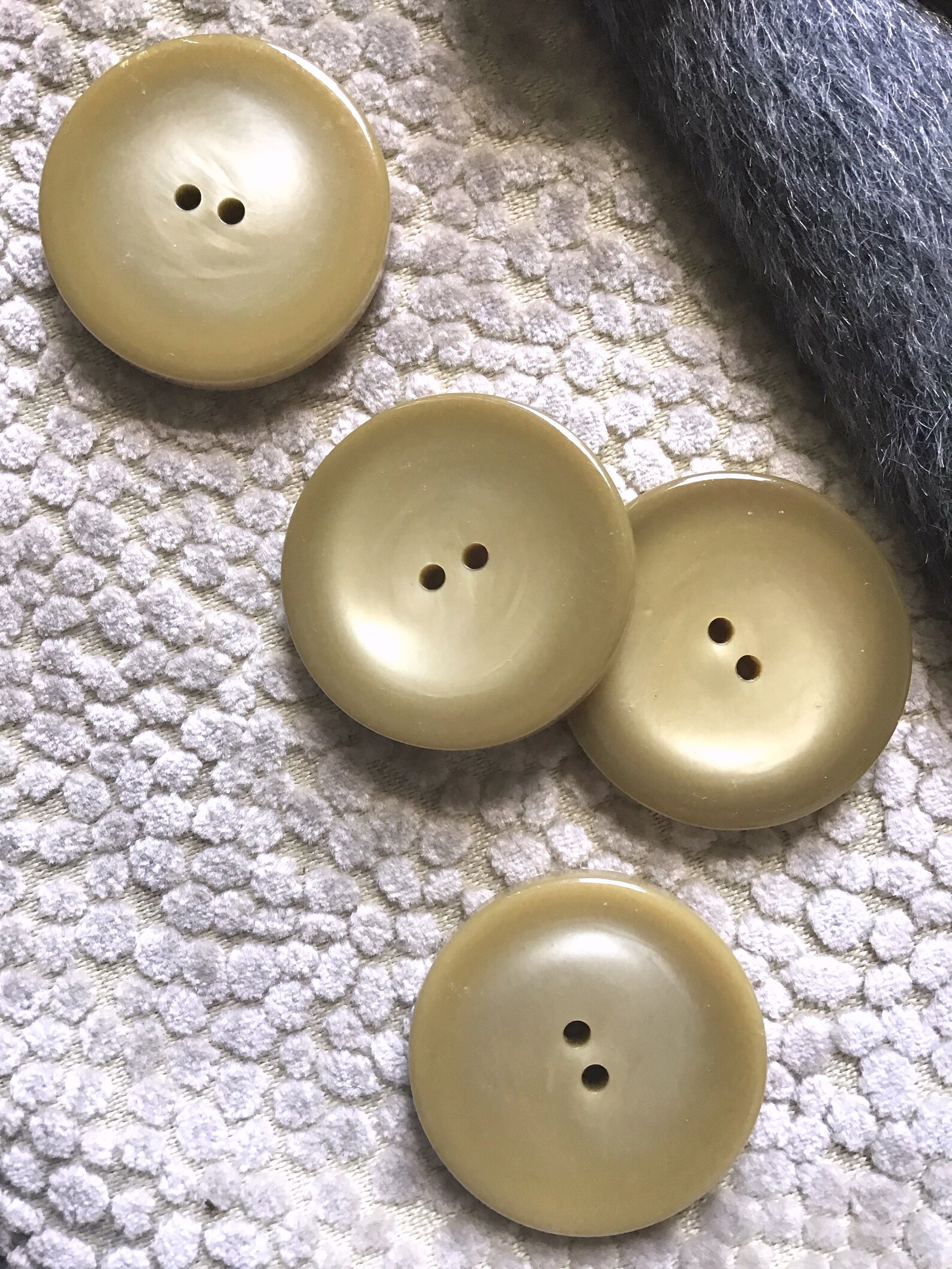 ITALIAN QUALITY 1-1/2 Tan Taupe Buttons Vintage Sewing | Etsy