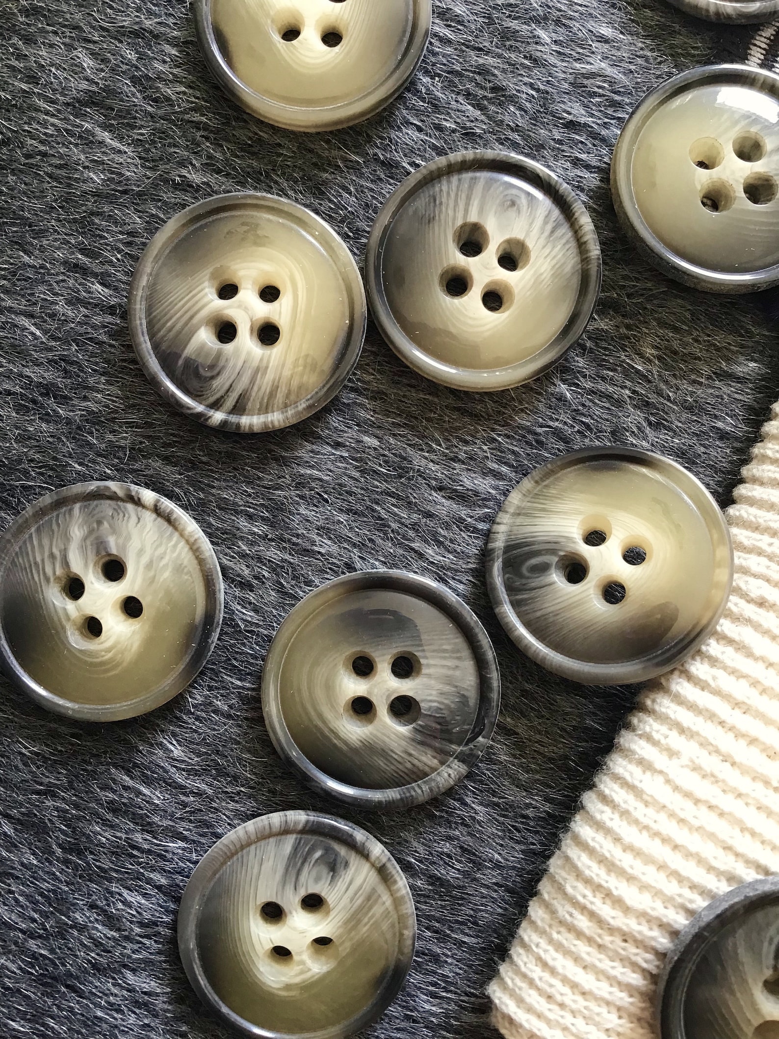 ITALIAN Taupe Grey Clear SWIRL Buttons VINTAGE 4 Hole Buttons for ...