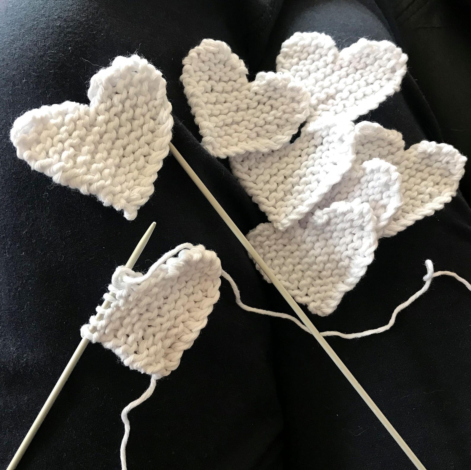 Bias Knit Heart Pattern: Beginner-friendly Ornament, Pocket Hug ...