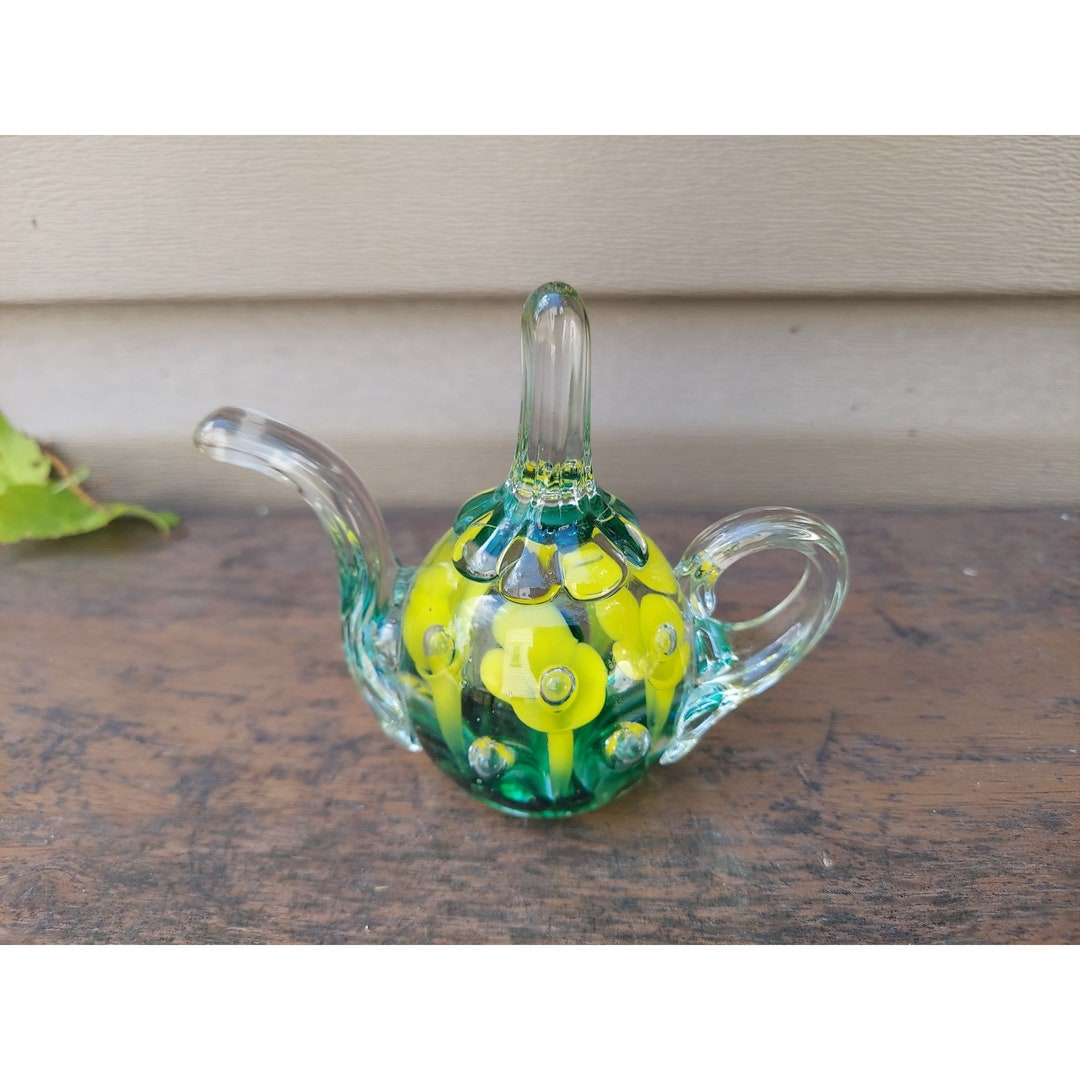 Teapot Shaped Glass Paperweight Ring Holder Yellow & Green - Etsy