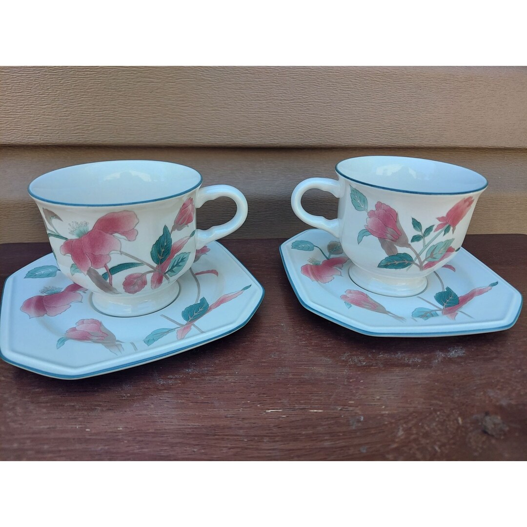 2 Mikasa Continental Silk Flowers Footed Cups & Saucers F3003 - Etsy